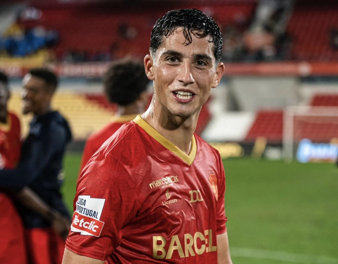 Zé Carlos assiste e Gil avança na Taça - Promosport - Intermediação no ...